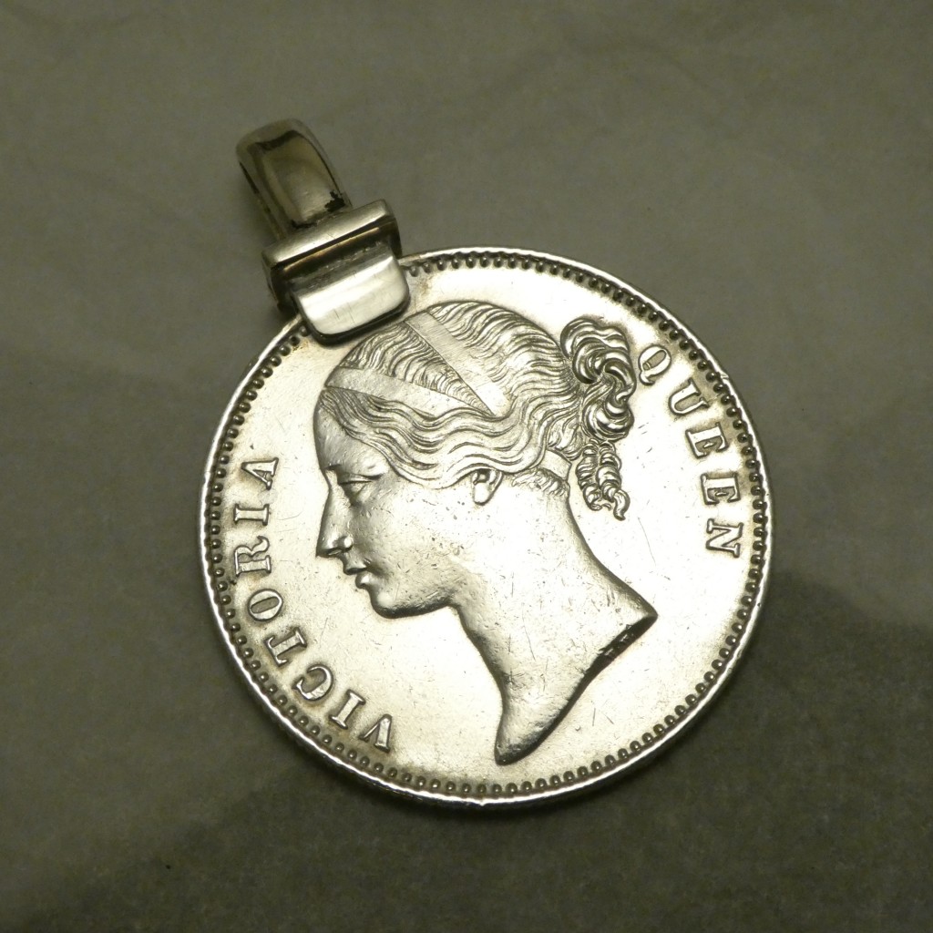 Magnification Silver Pendant - Christopher William Sydney Australia ...
