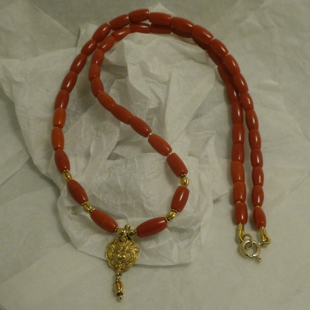 Coral Jewellery - Beautiful coral rings and necklaces - antique and new ...